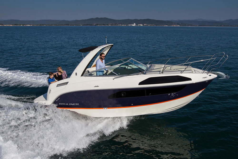 Bayliner Ciera 8 med Mercruiser sterndrive | Fynbo Marine